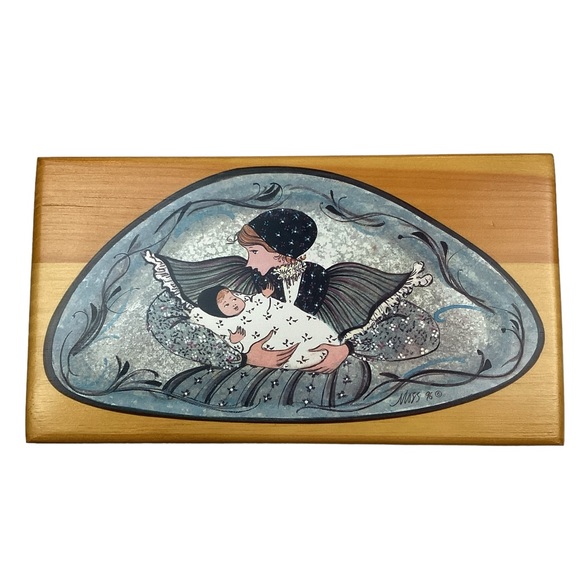 Storage & Organization | P Buckley Moss 1996 Mother And Child Cedar ...